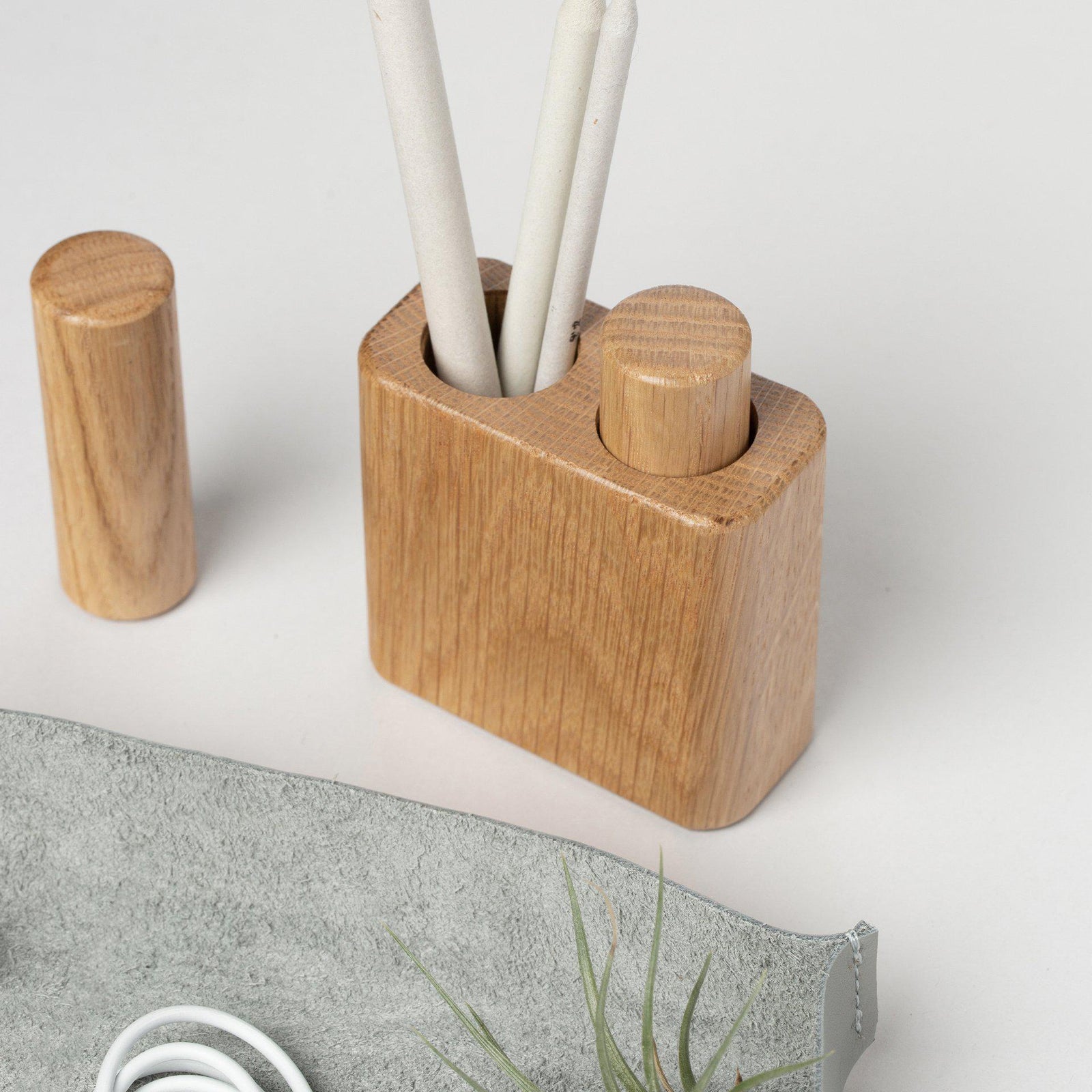Mini Pegs - White Oak – ARTIFOX